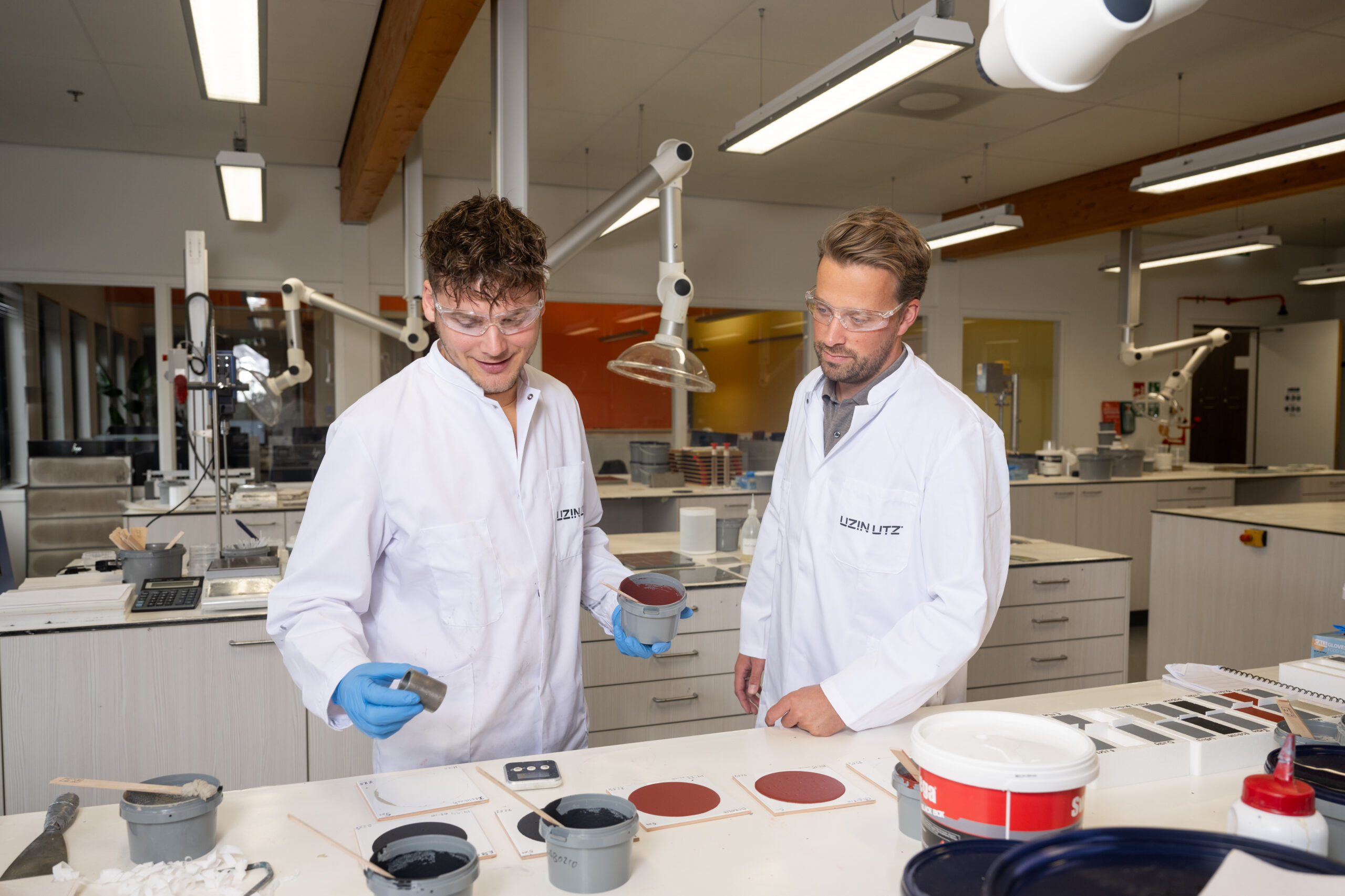 Uzin Utz Nederland - Escom